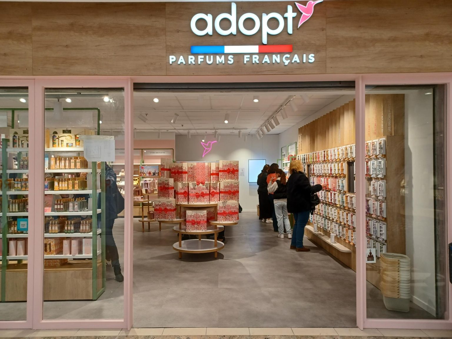 Adopt franchise – Rejoignez le Leader du Parfum de Haute Qualité à Prix ...