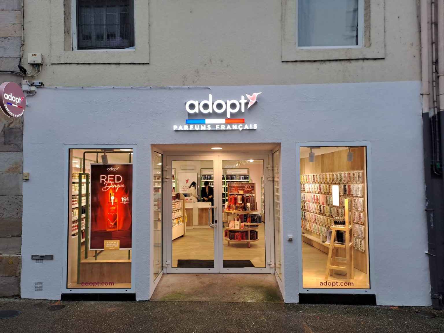 Adopt franchise – Rejoignez le Leader du Parfum de Haute Qualité à Prix ...